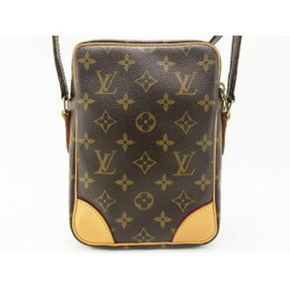 Louis Vuitton | Bags | Louis Vuitton Amazon Black Crossbody Monogram ...